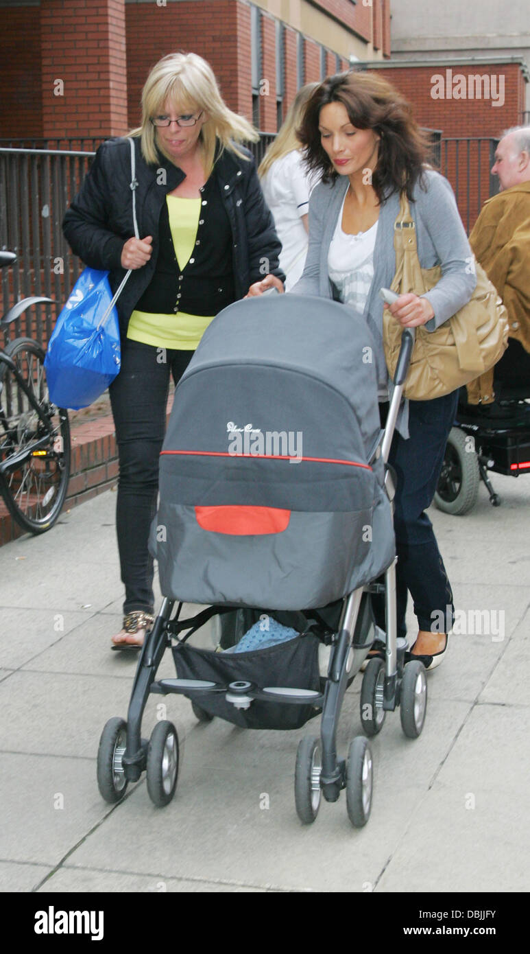 Blake Fielder-Civil's girlfriend Sarah Aspin quitte Leeds Crown Court ...