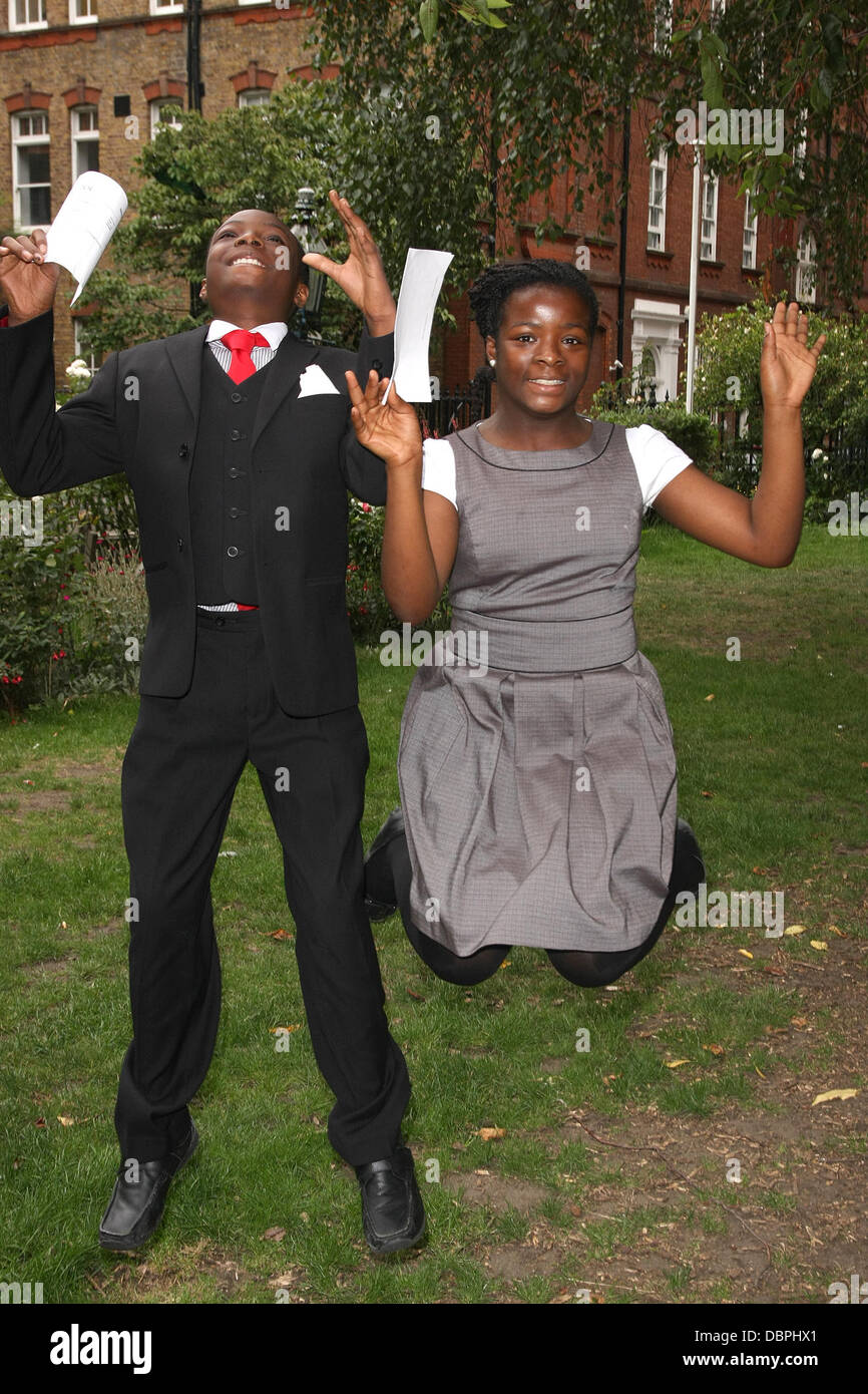 Peter et Paula Imafidon 11 ans, les deux jumeaux passent leur examen de ...