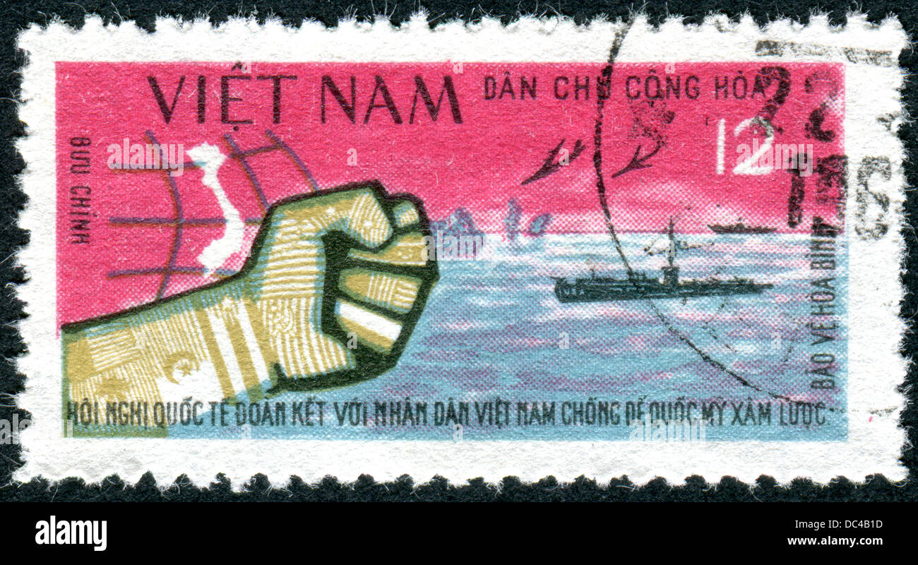 VIETNAM - circa 1964 : timbre-poste imprimé au Vietnam, représenté Fist ...