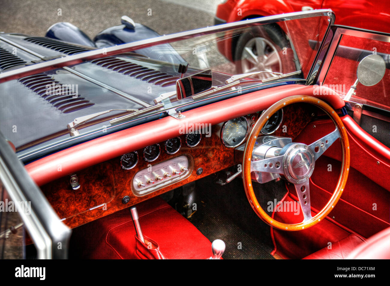 Morgan car interior Banque de photographies et d’images à haute ...