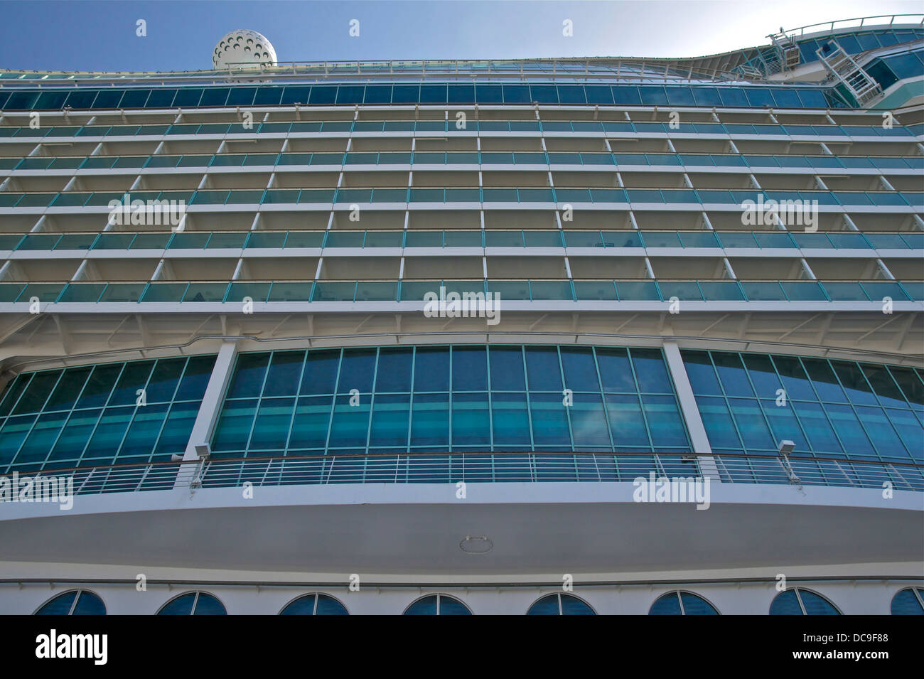 Ponts de navires Banque d'image et photos - Alamy