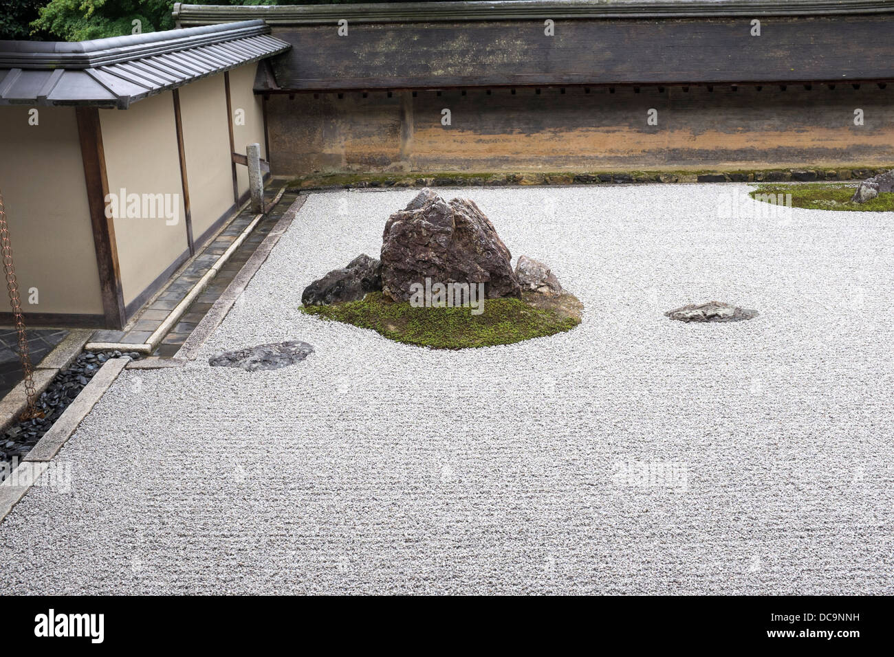 Jardin de rocaille zen kyoto Banque de photographies et d’images à ...