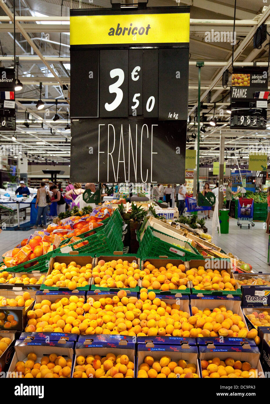 Carrefour France Europe Banque d'image et photos - Alamy