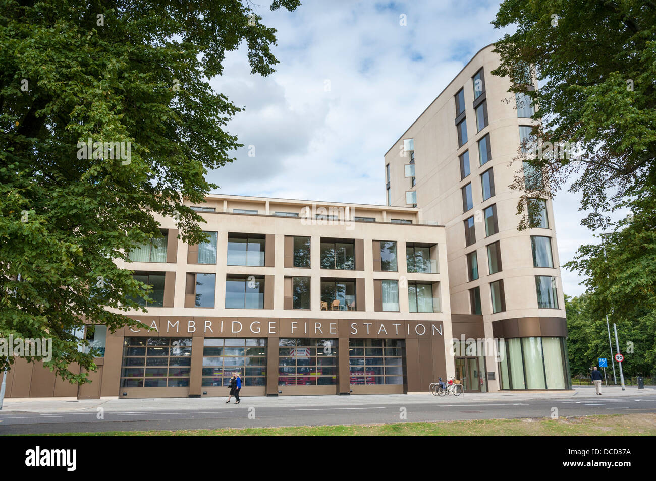 Le nouveau bâtiment de la gare d'incendie Cambridge CAMBRIDGE UK à ...