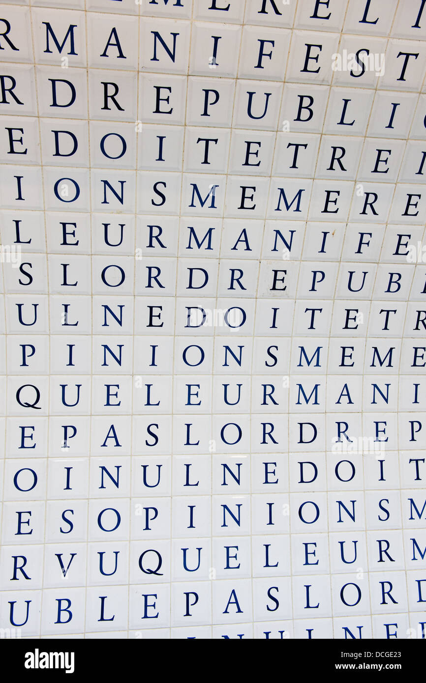 Mur de paris Banque de photographies et d’images à haute résolution - Alamy