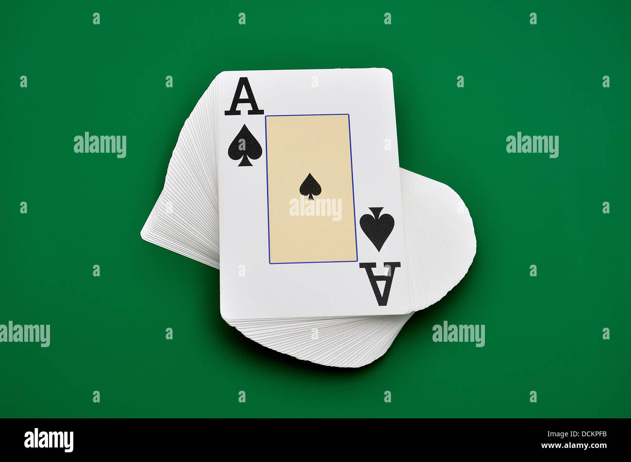 Cartes de pont Banque de photographies et d’images à haute résolution ...