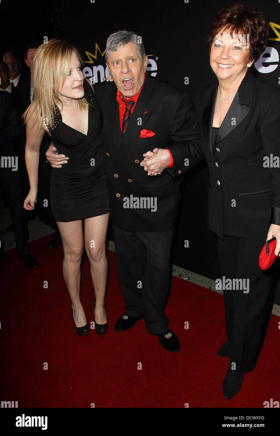 Daniele Lewis Jerry Lewis Sandee Pitnick Lewis La Première De Méthode Dencore à La Folie De