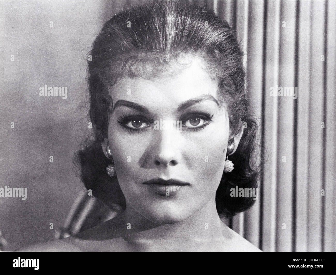 Kim novak Banque de photographies et d’images à haute résolution - Alamy