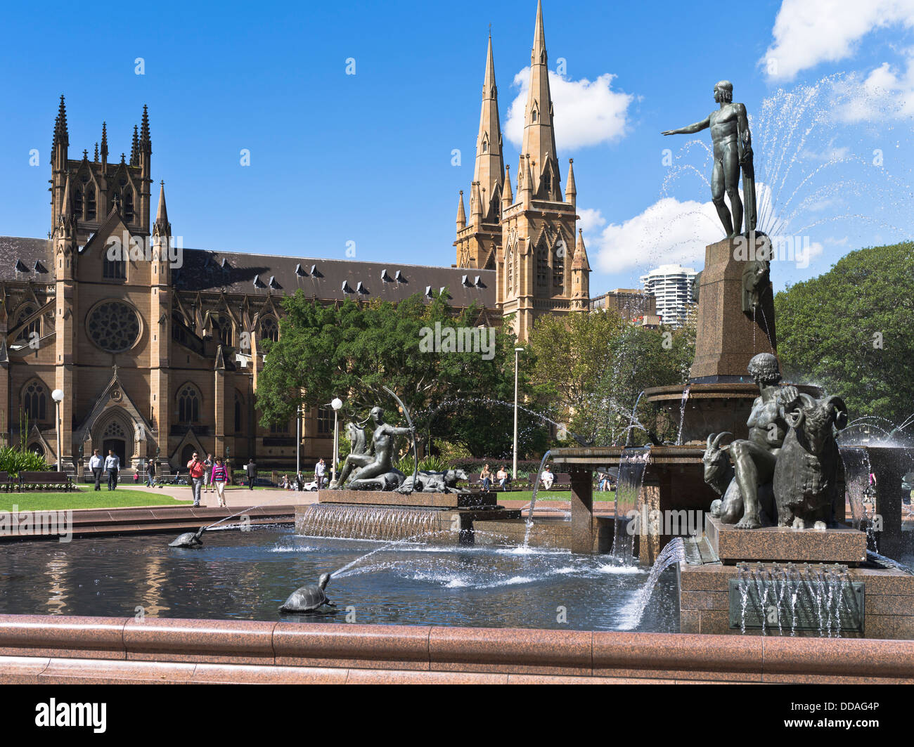 Dh Hyde Park SYDNEY AUSTRALIE JF Archibald Memorial Fontaine Cathédrale ...