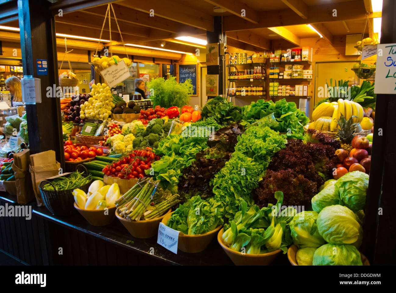 Stand de fruits et légumes Hietalahden Kauppahalli la halle dans ...