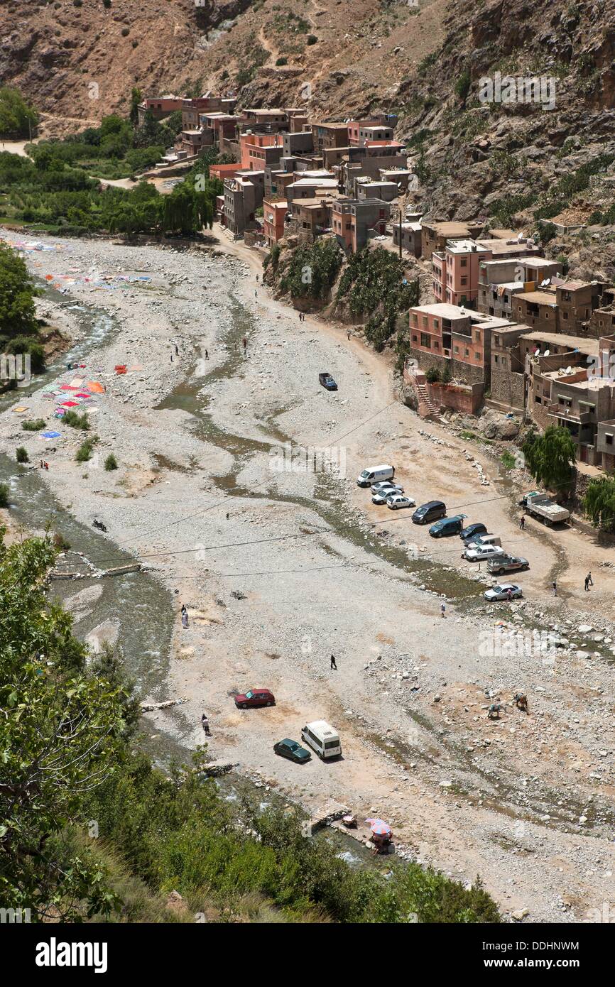 Village setti fatma ourika valley Banque de photographies et d’images à ...