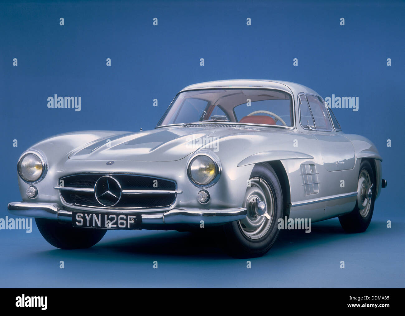 1950s mercedes benz Banque de photographies et d’images à haute ...