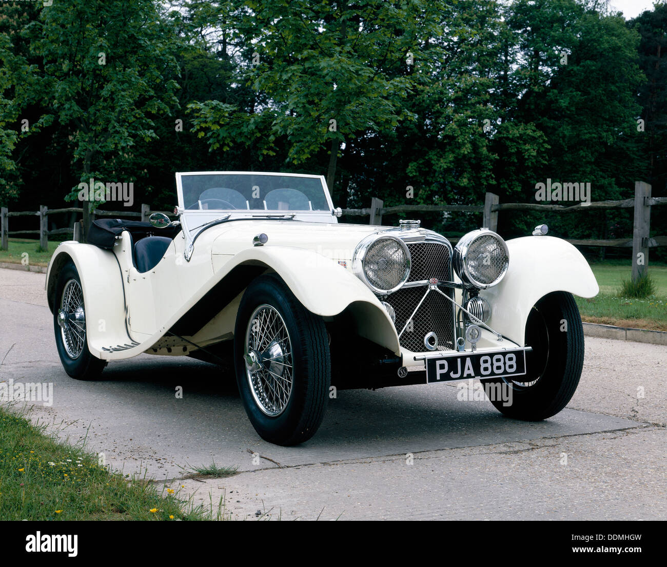 Jaguar ss100 Banque de photographies et d’images à haute résolution - Alamy