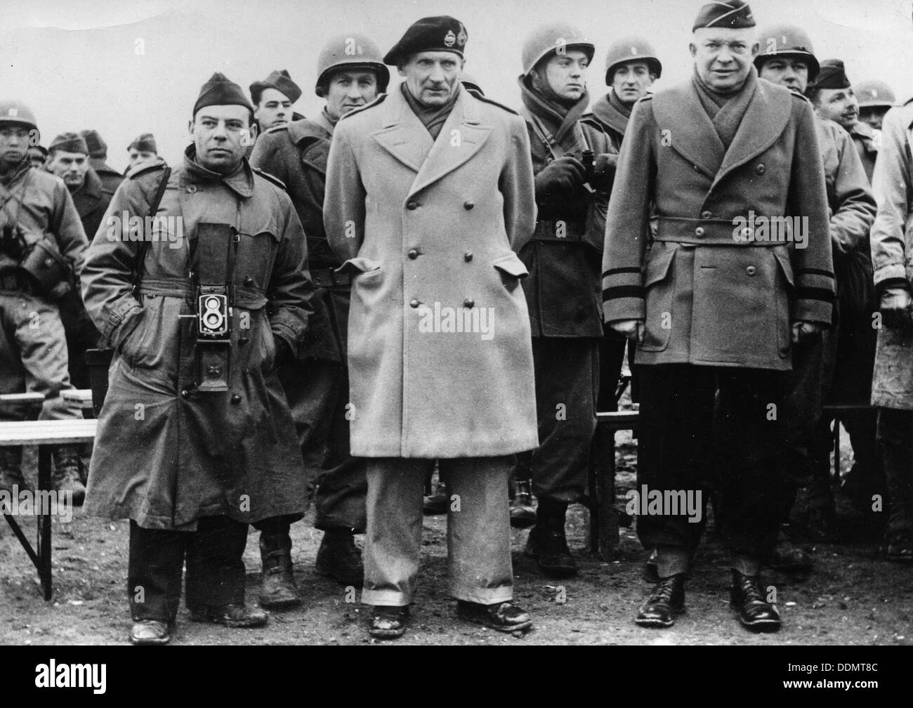 Portrait de montgomery uniforme ww2 Banque d'images noir et blanc - Alamy