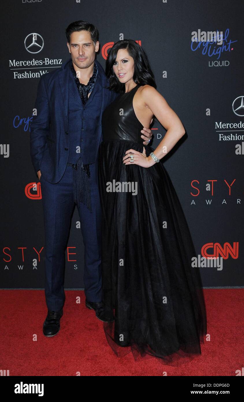 Joe manganiello and bridget peters Banque de photographies et d’images ...