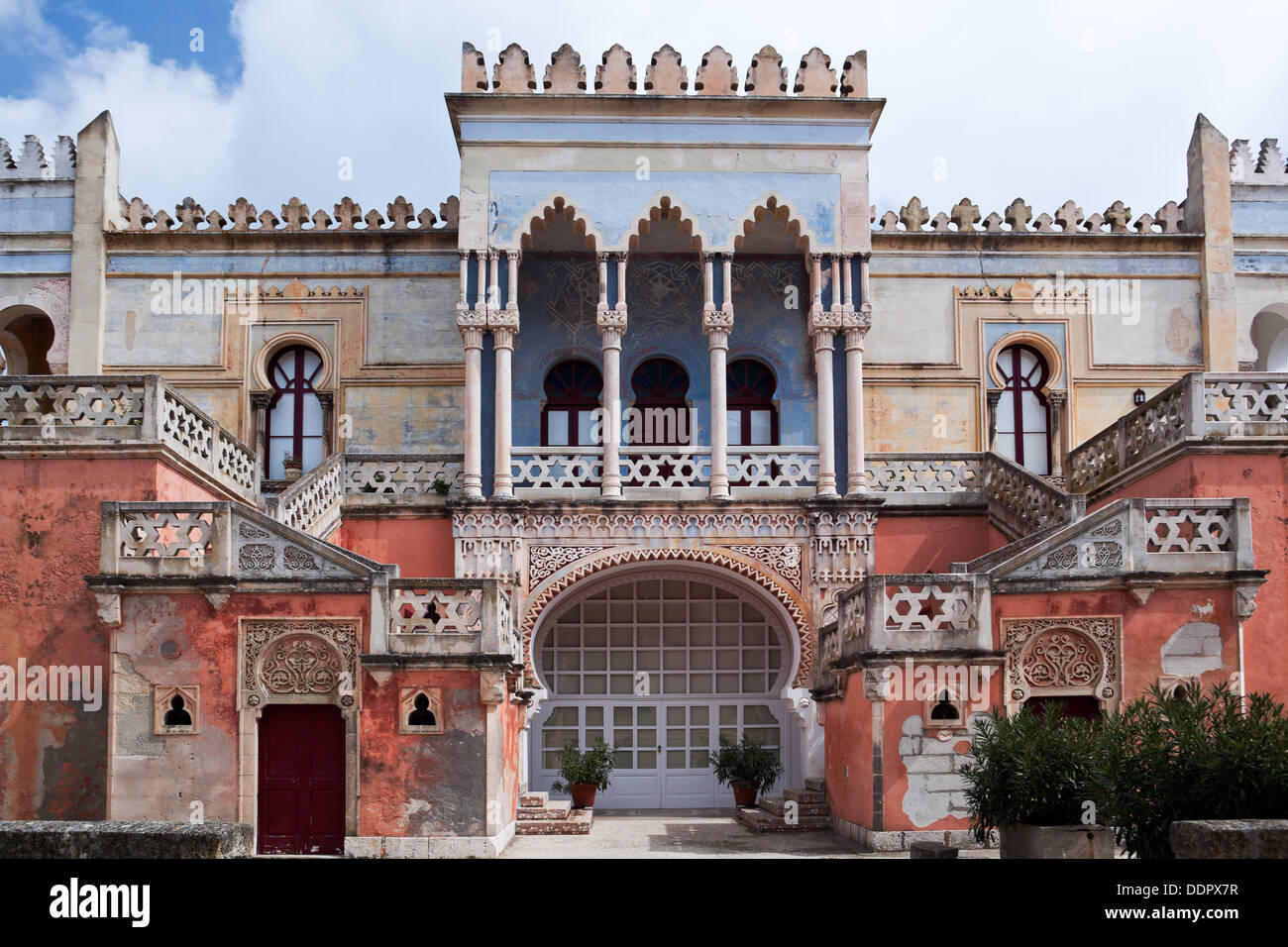 Façade de style mauresque Banque de photographies et d’images à haute ...