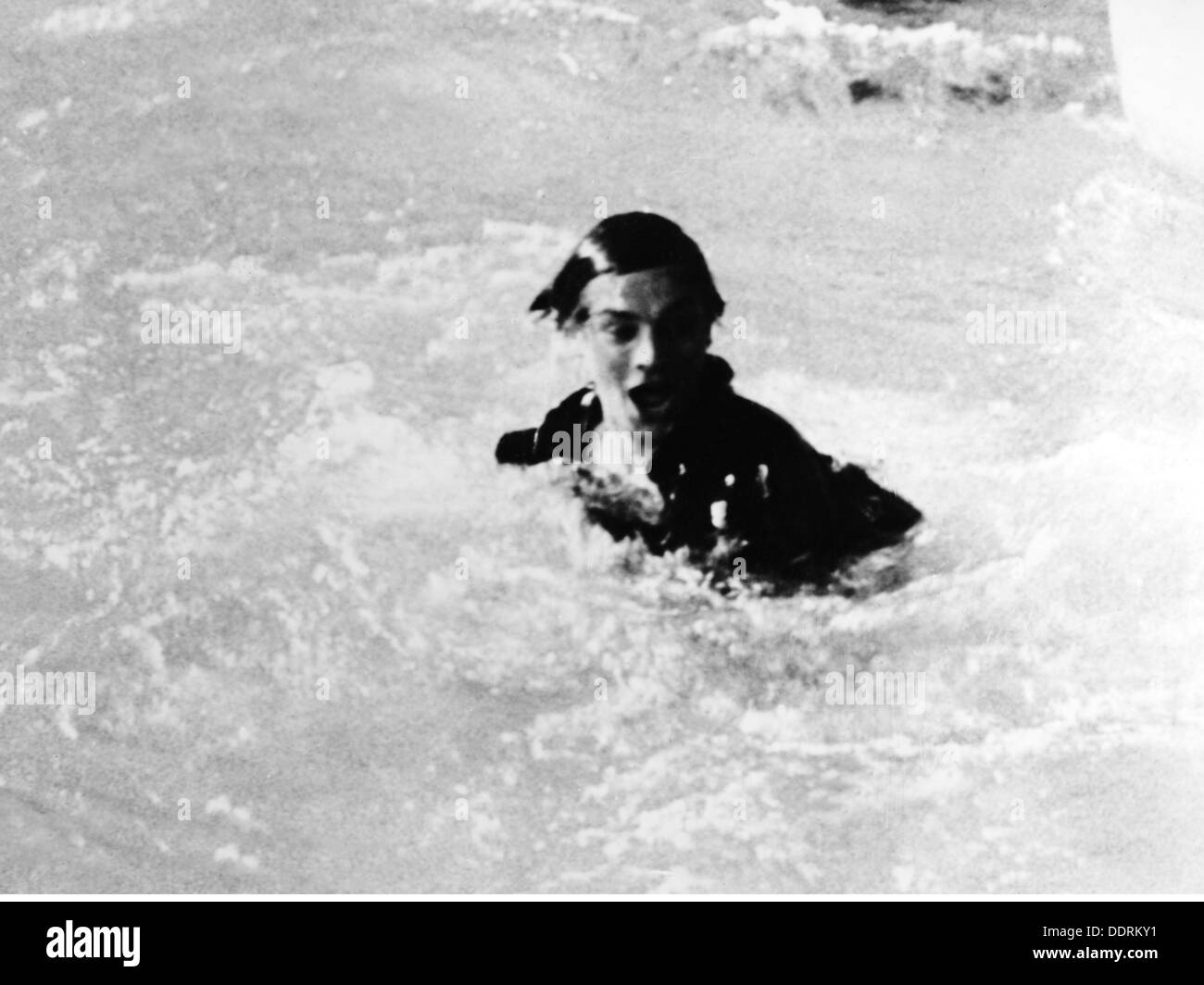 La piscine alain delon Banque de photographies et d’images à haute ...