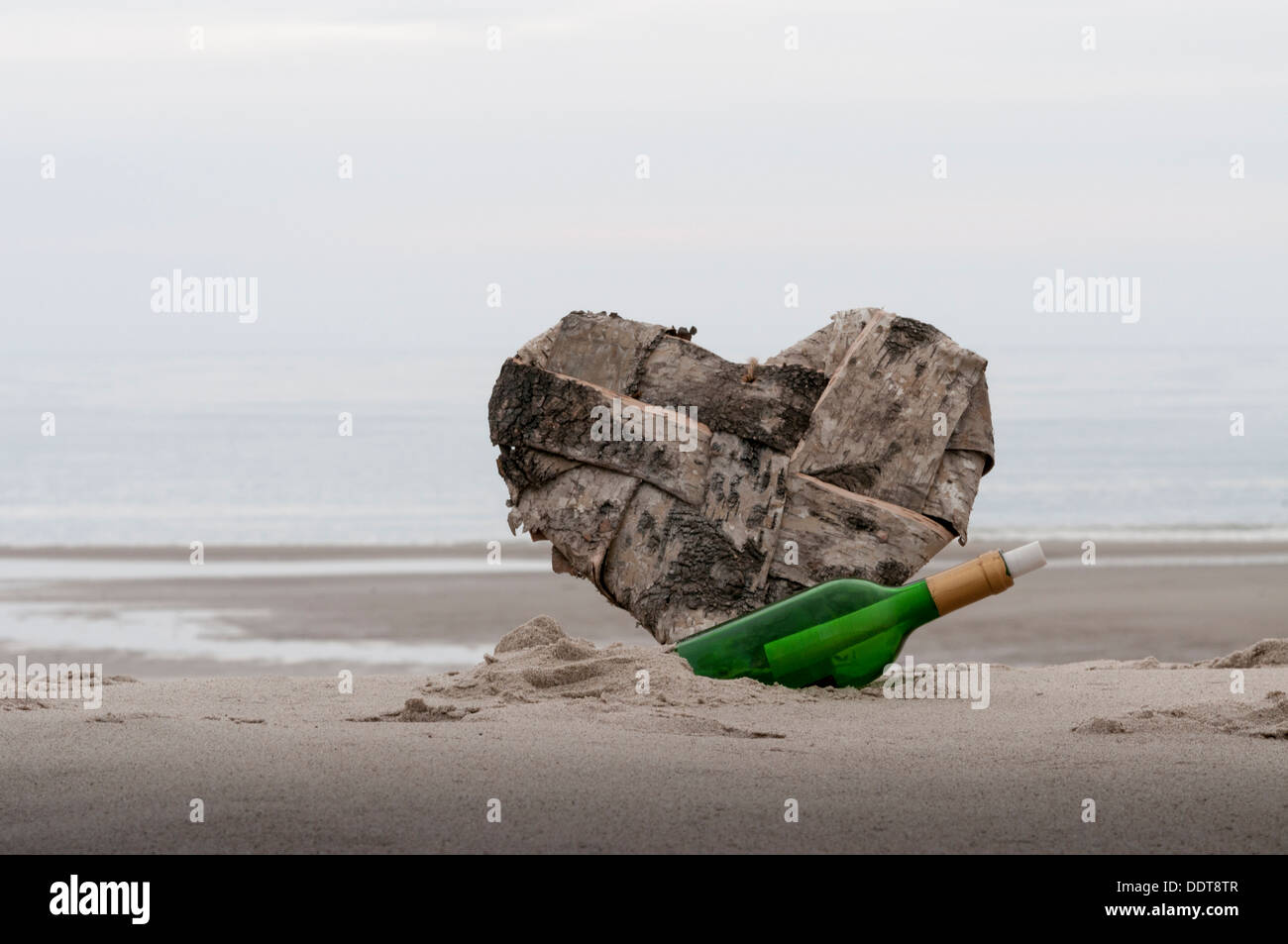 Bouteille de message Banque de photographies et d’images à haute ...