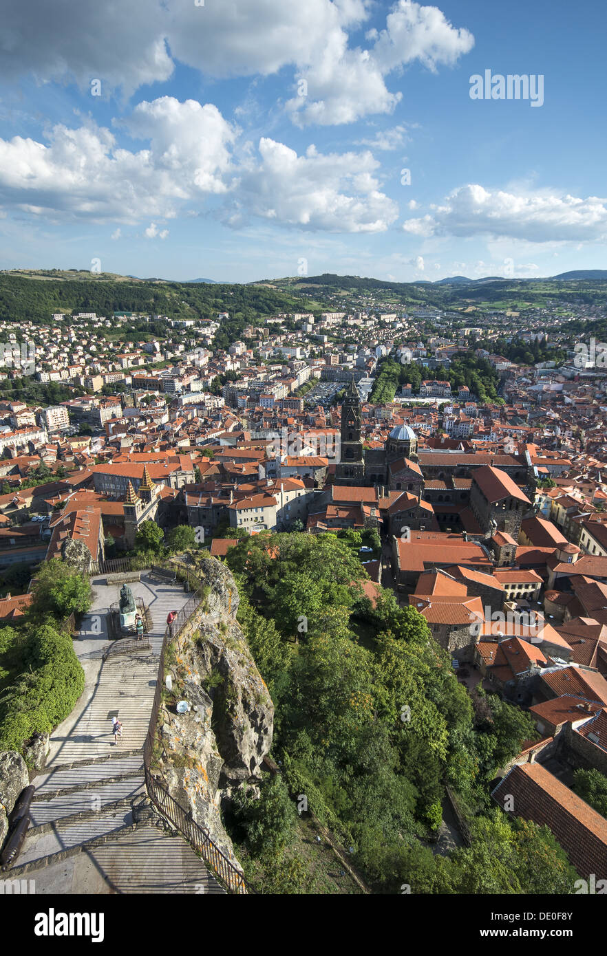 Le Puy En Velay Photos & Le Puy En Velay Images - Page 5 - Alamy