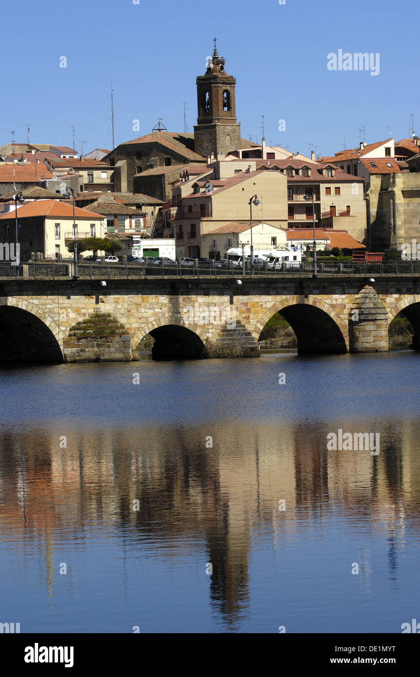 Alba de tormes espagne Banque d'image et photos - Alamy
