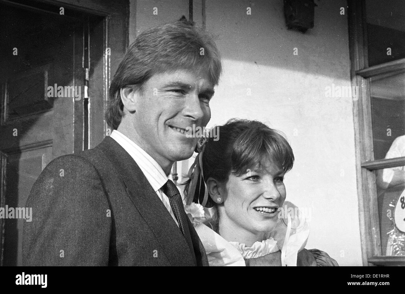 ©Photos calice. James Hunt et Sarah Lomax Marlborough 17-12-1983 Photo ...