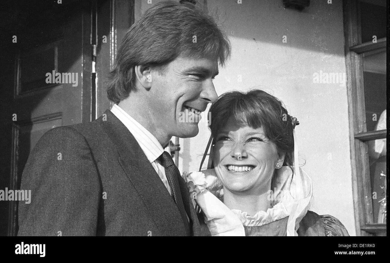 ©Photos calice. James Hunt et Sarah Lomax Marlborough 17-12-1983 Photo ...