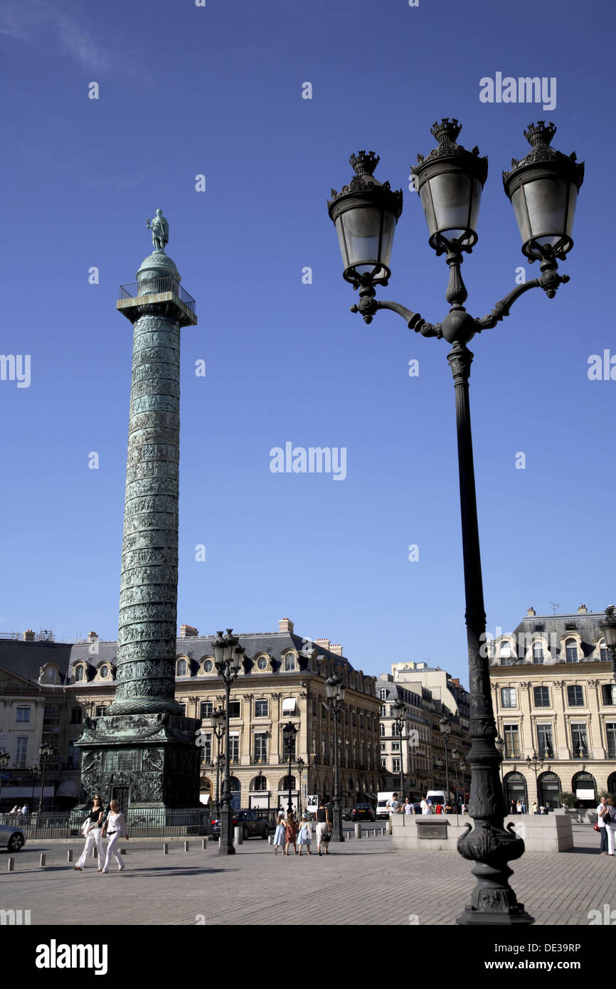 Place vendome et colonne Banque de photographies et d’images à haute ...
