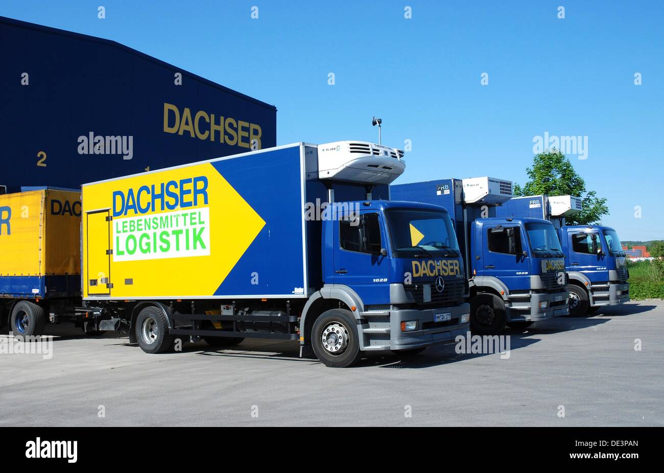 Camion dachser Banque de photographies et d’images à haute résolution ...