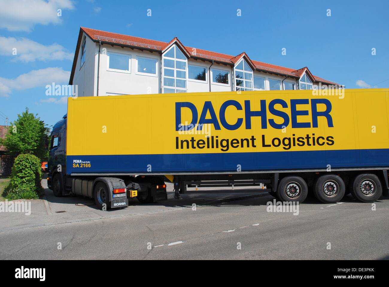 Camion dachser Banque de photographies et d’images à haute résolution ...