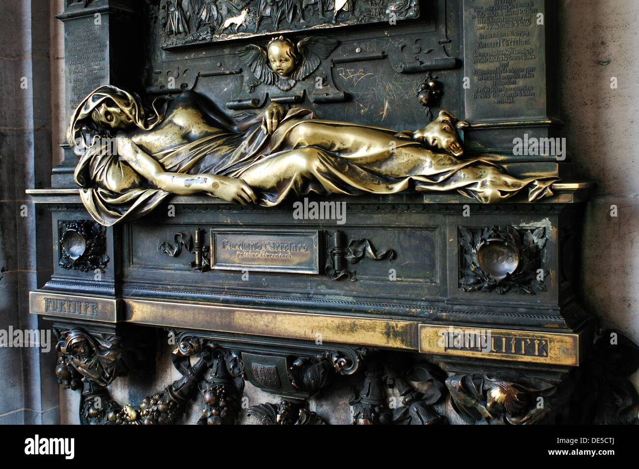 Everard serclaes statue sculpture en bronze bruxelles belgique Banque ...