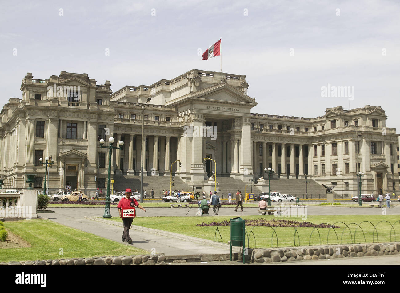 Palacio de justicia lima peru Banque de photographies et d’images à ...