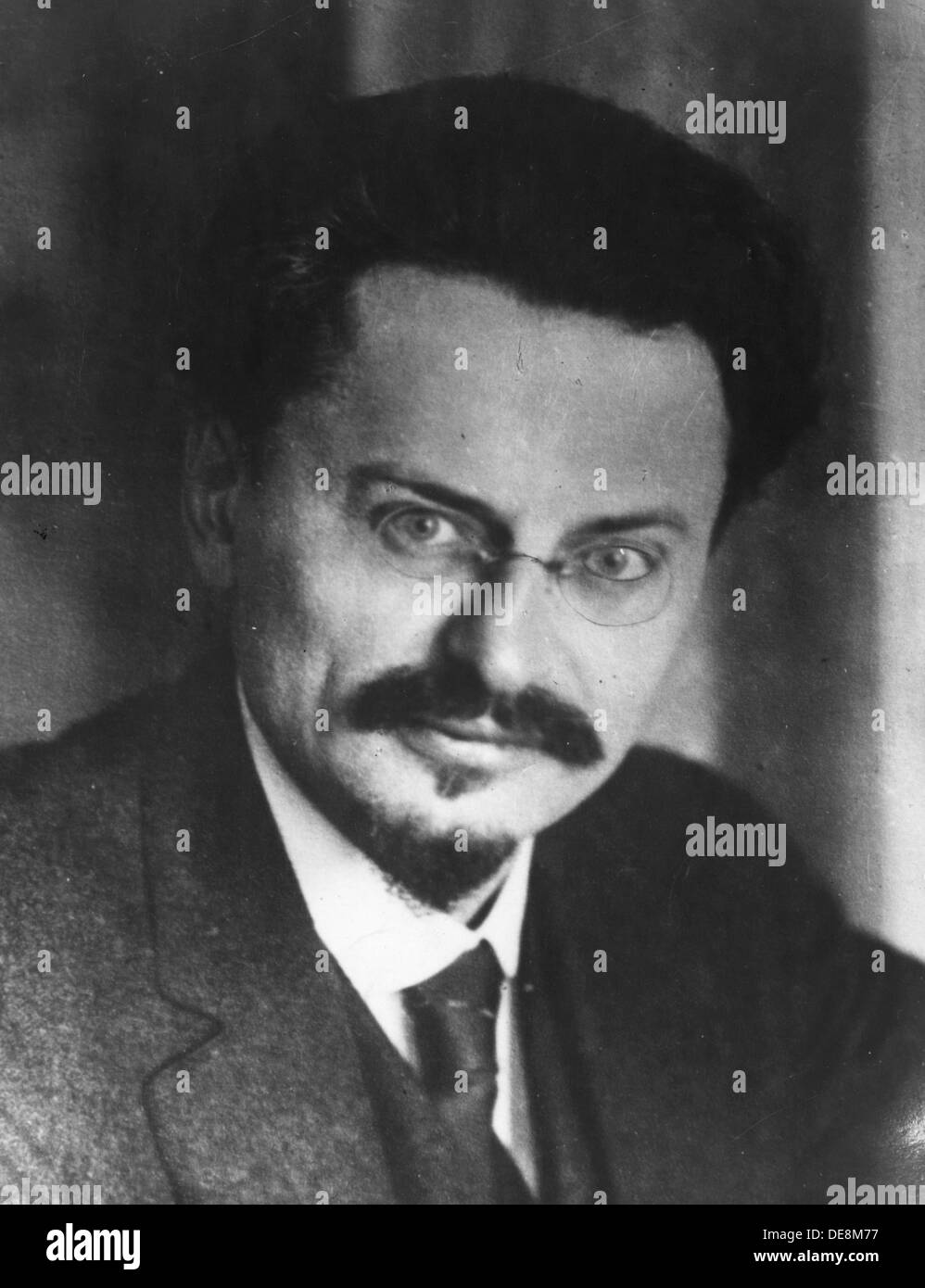 Portrait de leon trotsky Banque de photographies et d’images à haute ...