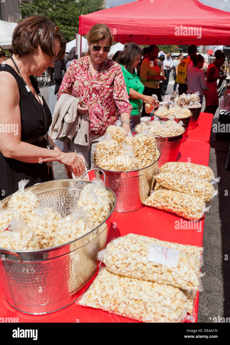 Stand des agriculteurs Banque de photographies et d’images à haute ...