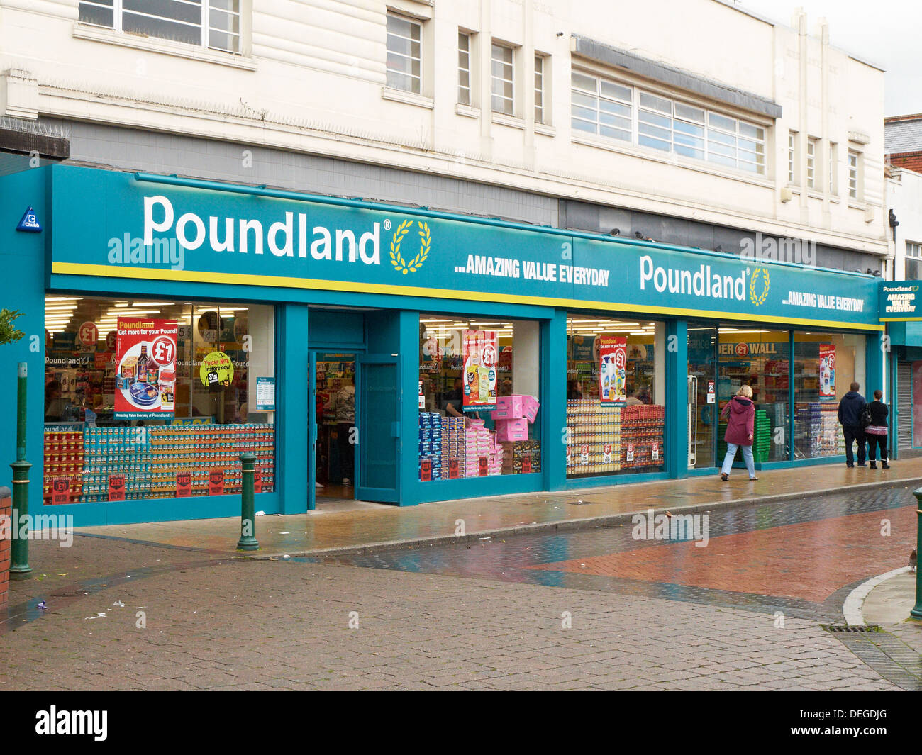 Poundland store england uk Banque de photographies et d’images à haute ...