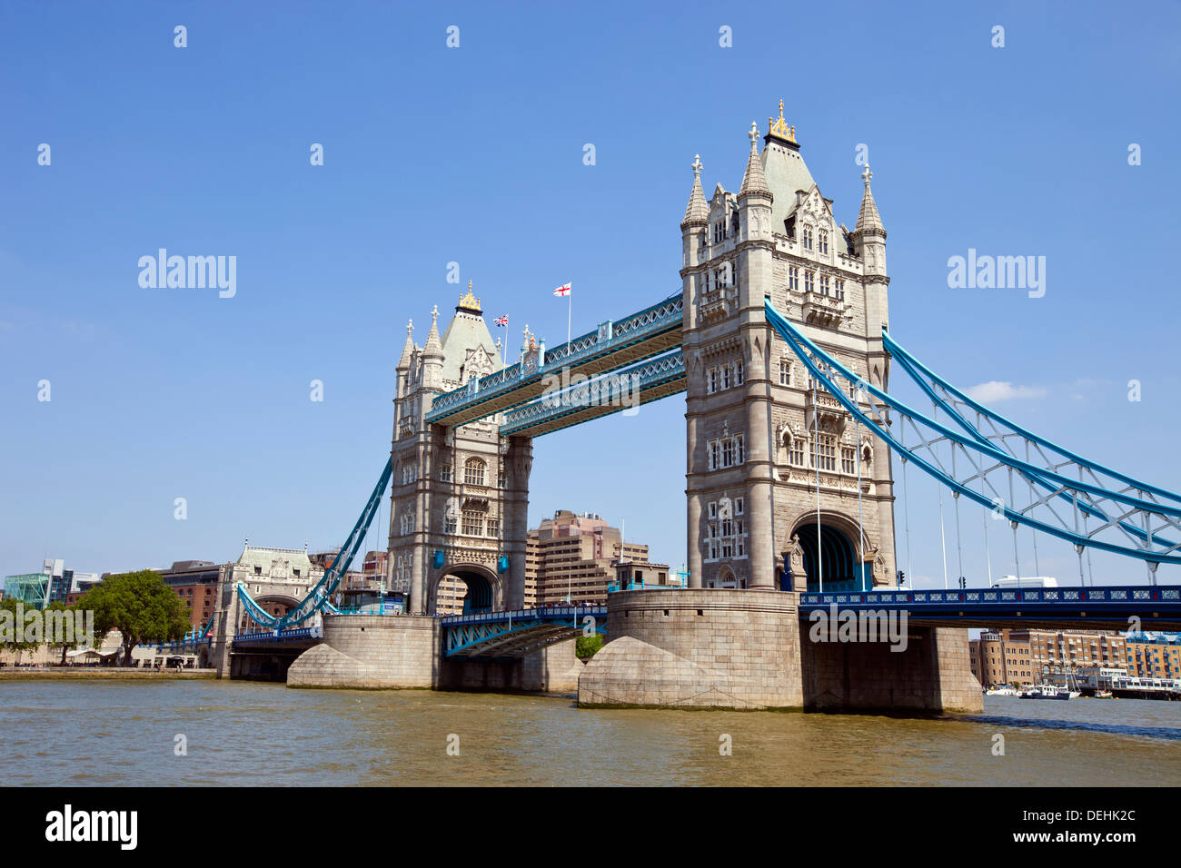 Tower bridge, london Banque de photographies et d’images à haute ...