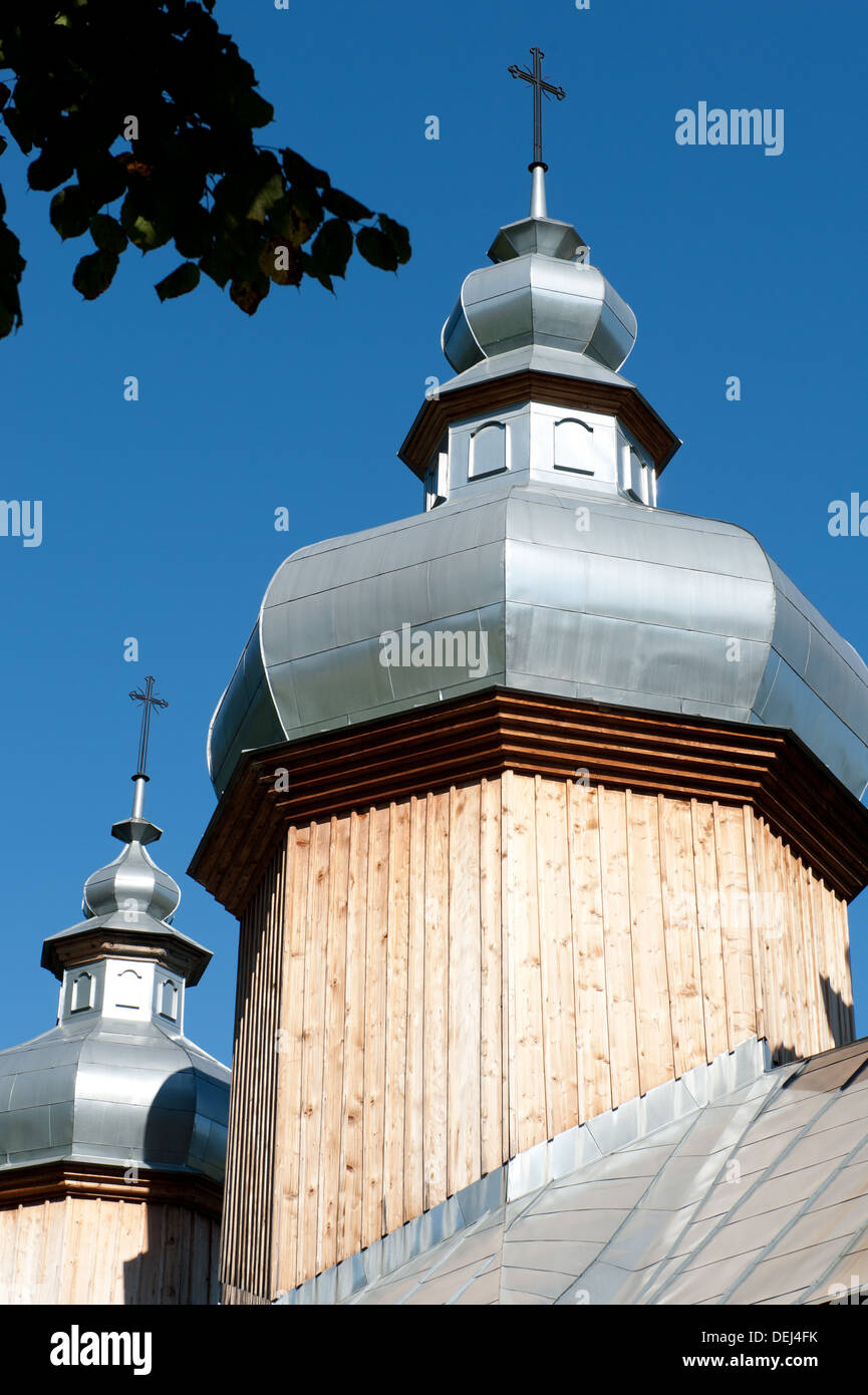 Dans l'Église orthodoxe, Dobra, Gmina Sanok, Sanok, comté de voïvodie ...