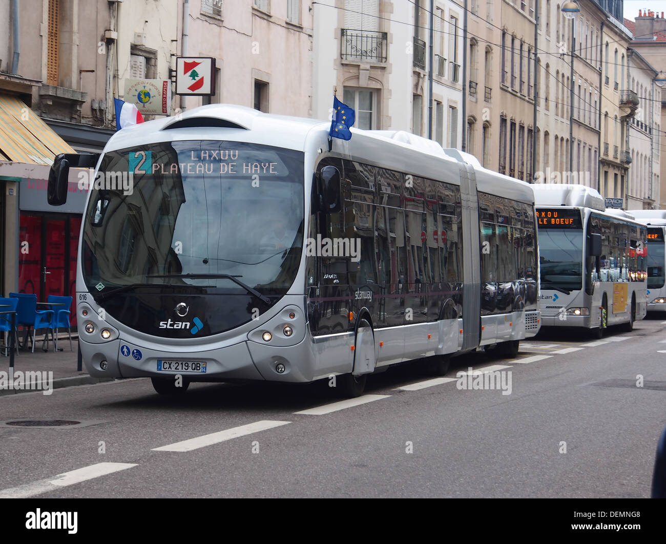 Iveco irisbus crealis neo Banque de photographies et d’images à haute ...