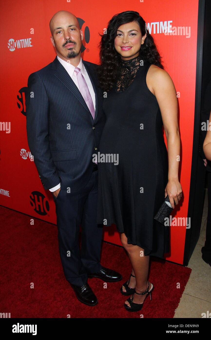 Austin chick and morena baccarin Banque de photographies et d’images à ...