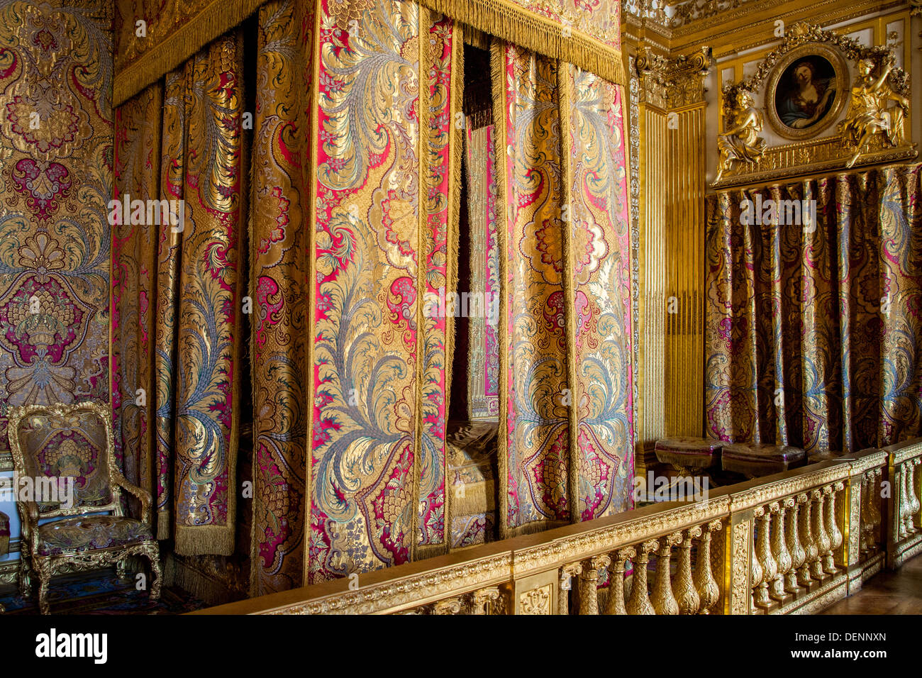 Chambre de louis xv Banque de photographies et d’images à haute ...