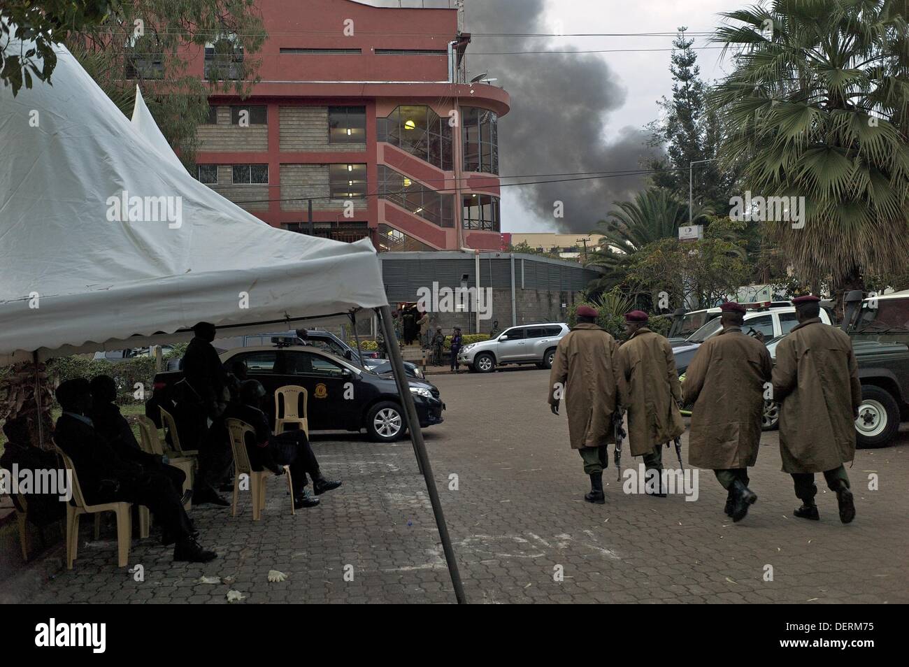 Kenya defence forces Banque de photographies et d’images à haute ...