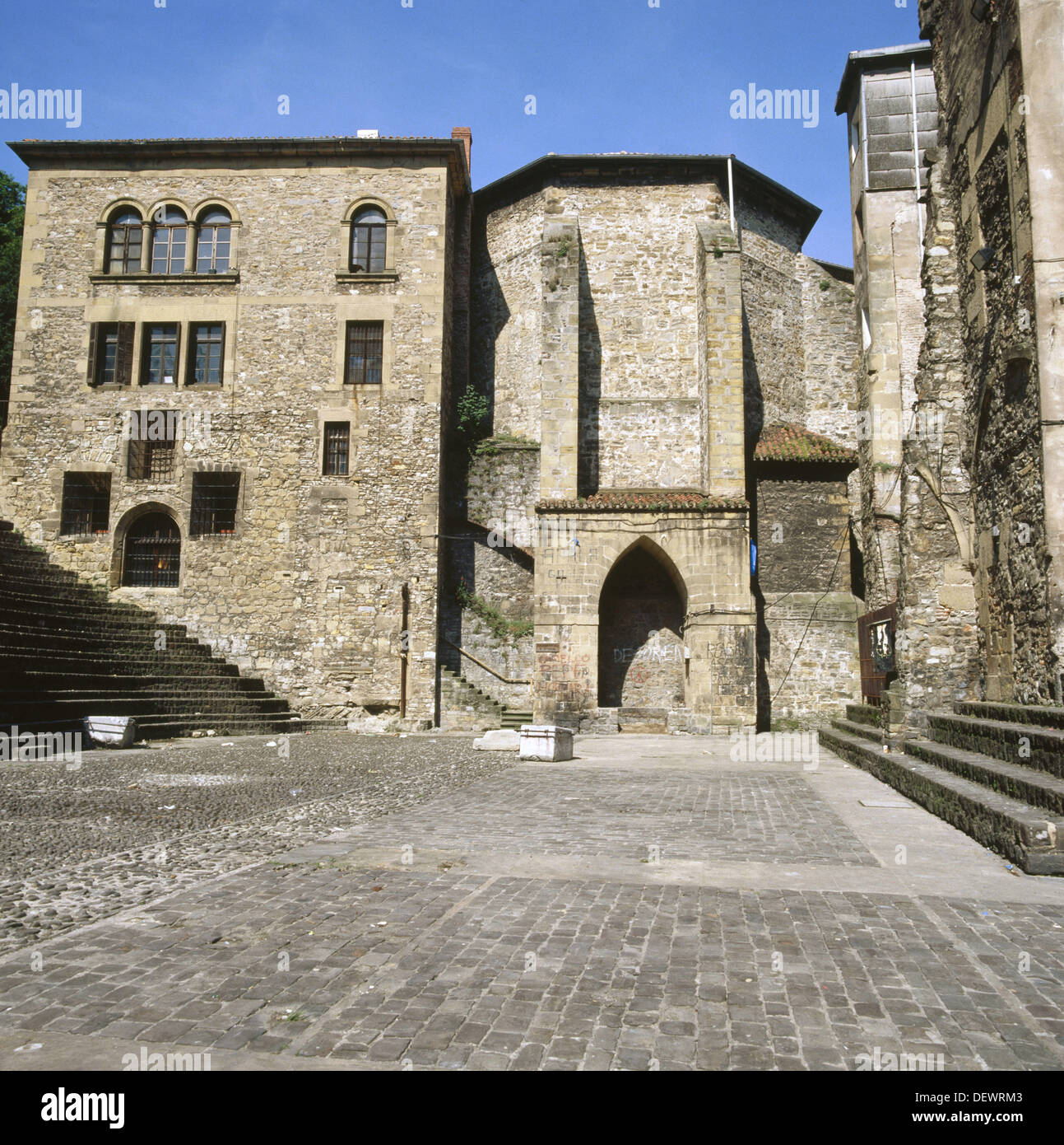 La Plaza de la Trinidad, San Sebastian, Guipuzcoa, Pays Basque, Espagne Photo Stock - Alamy