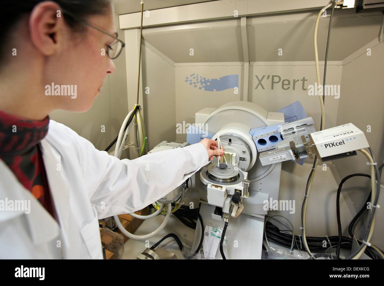 Diffraction des rayons x Banque de photographies et d’images à haute ...