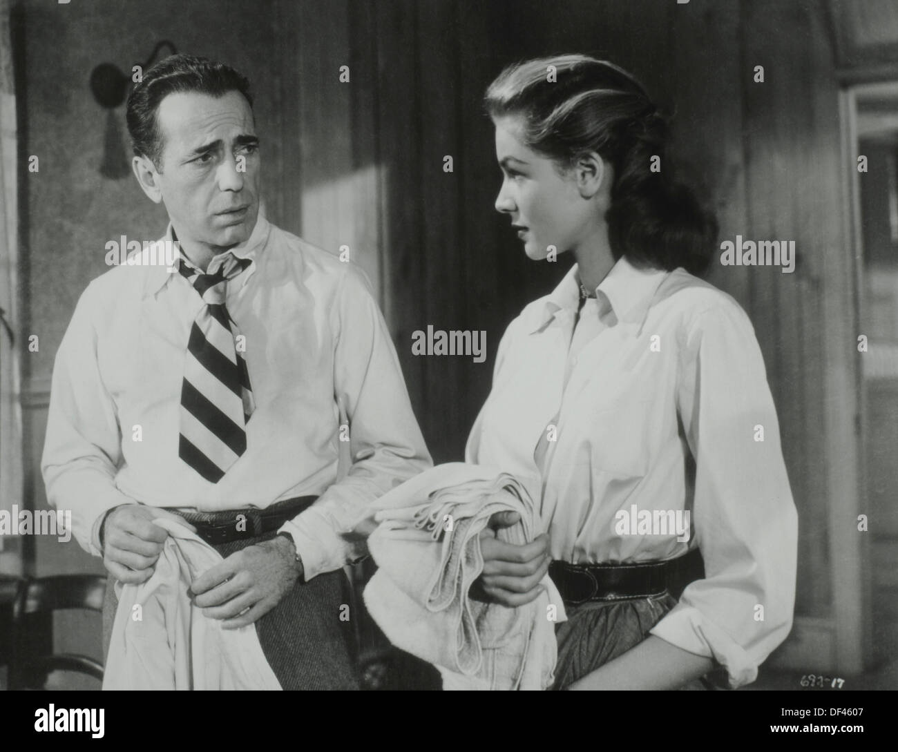 Acteur humphrey bogart lauren bacall 1948 Banque de photographies et d ...