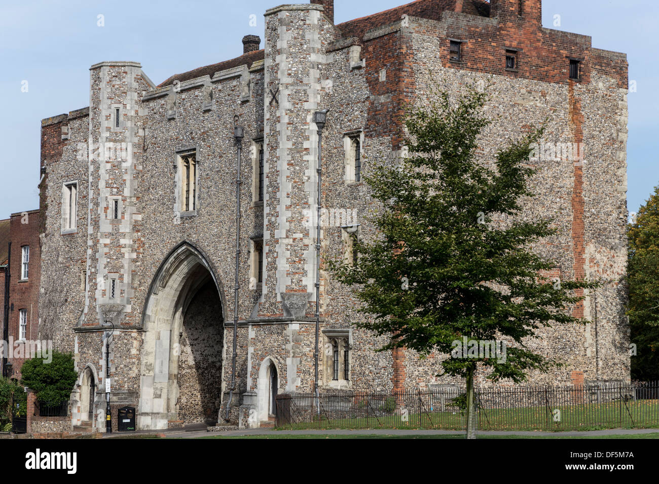 Abbaye gatehouse st albans Banque de photographies et d’images à haute ...