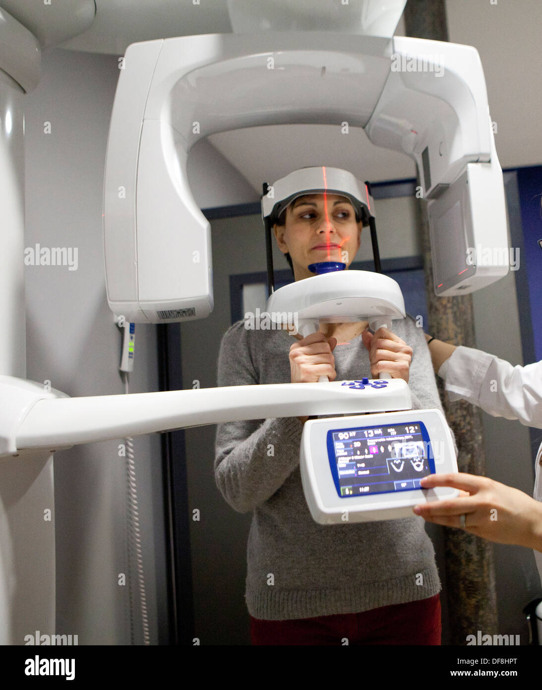 Scan dentaire Banque de photographies et d’images à haute résolution - Alamy