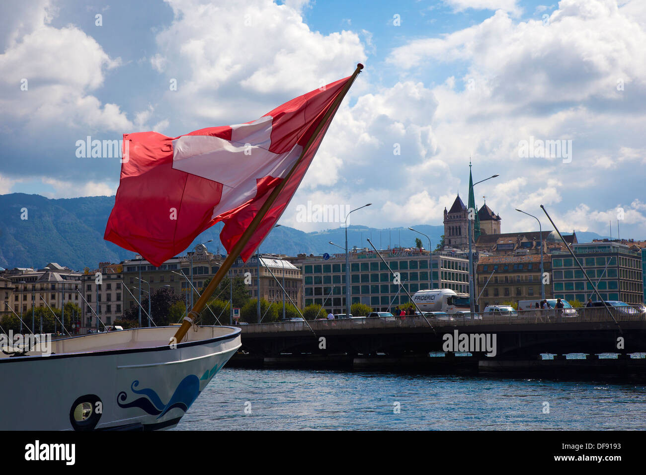 Drapeaux suisses geneve Banque de photographies et d’images à haute ...