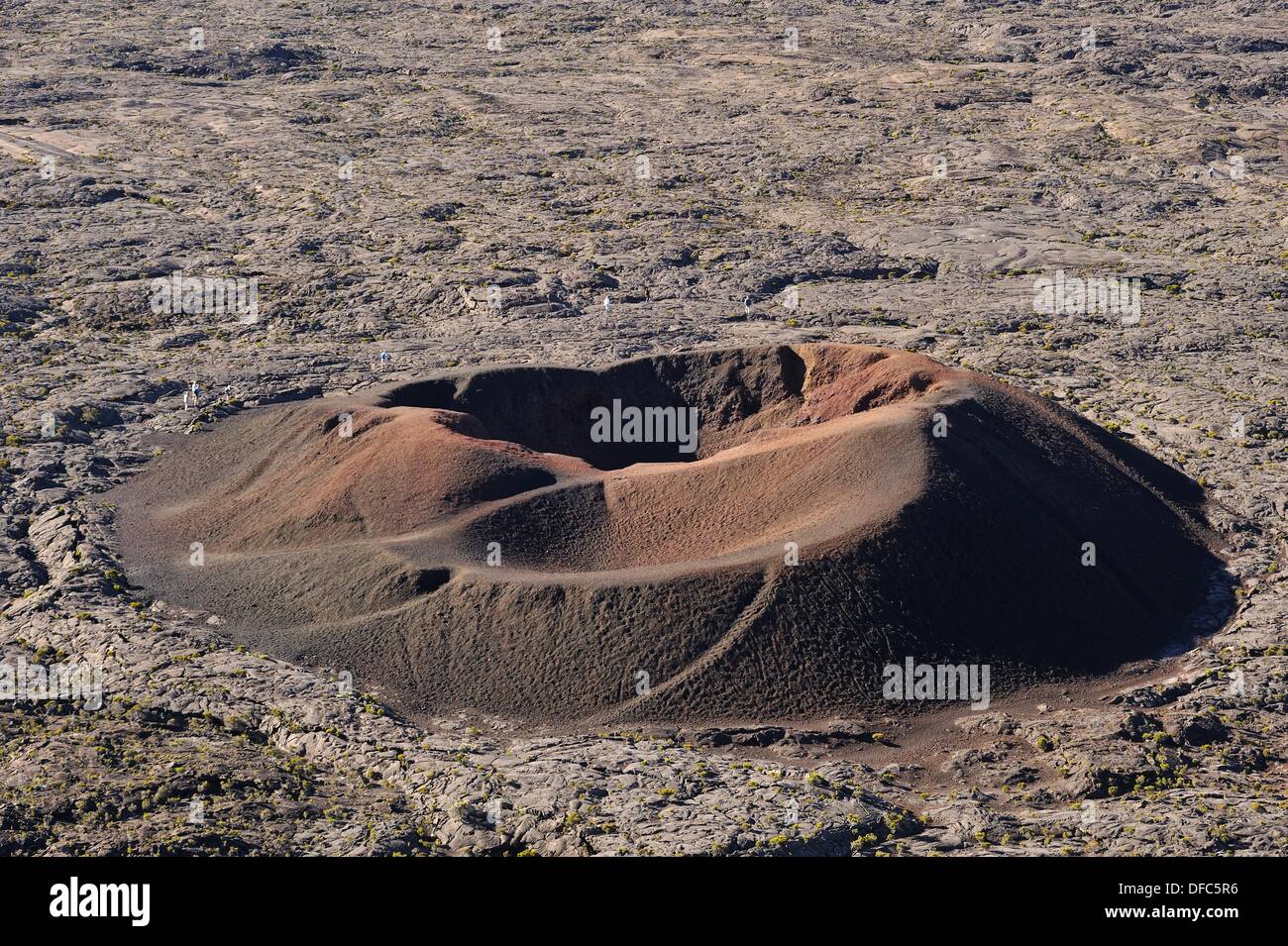 Cratère du volcan Formica Leo à caldera Enclos Fouque près de volcan ...