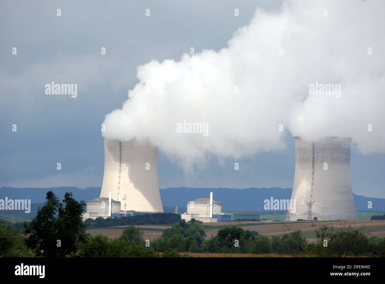 Centrale nucléaire de cattenom Banque de photographies et d’images à haute résolution - Alamy