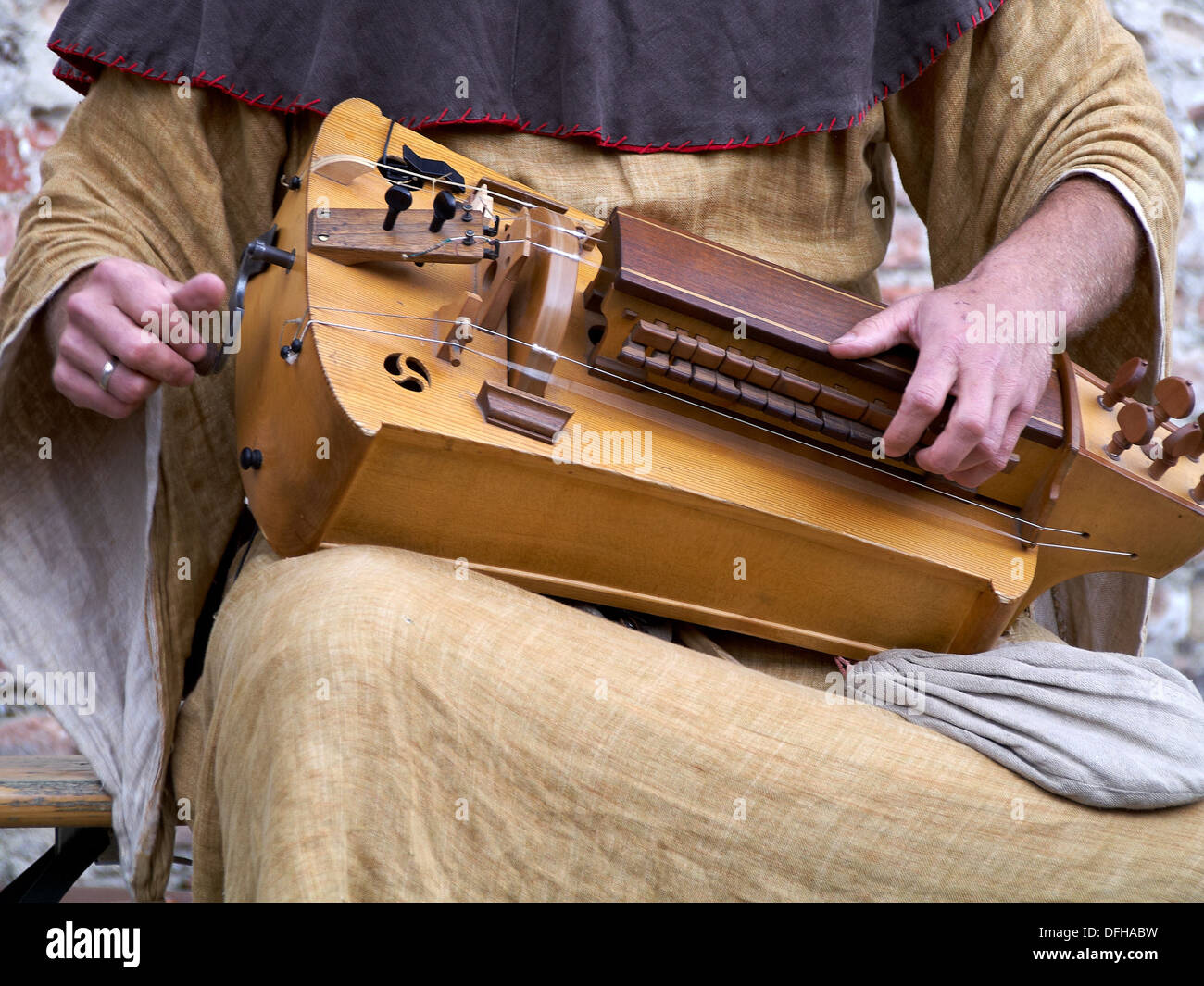 Medieval instrument Banque de photographies et d’images à haute ...