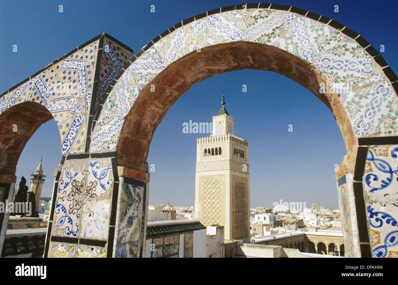 Zitouna great mosque tunis Banque de photographies et d’images à haute ...